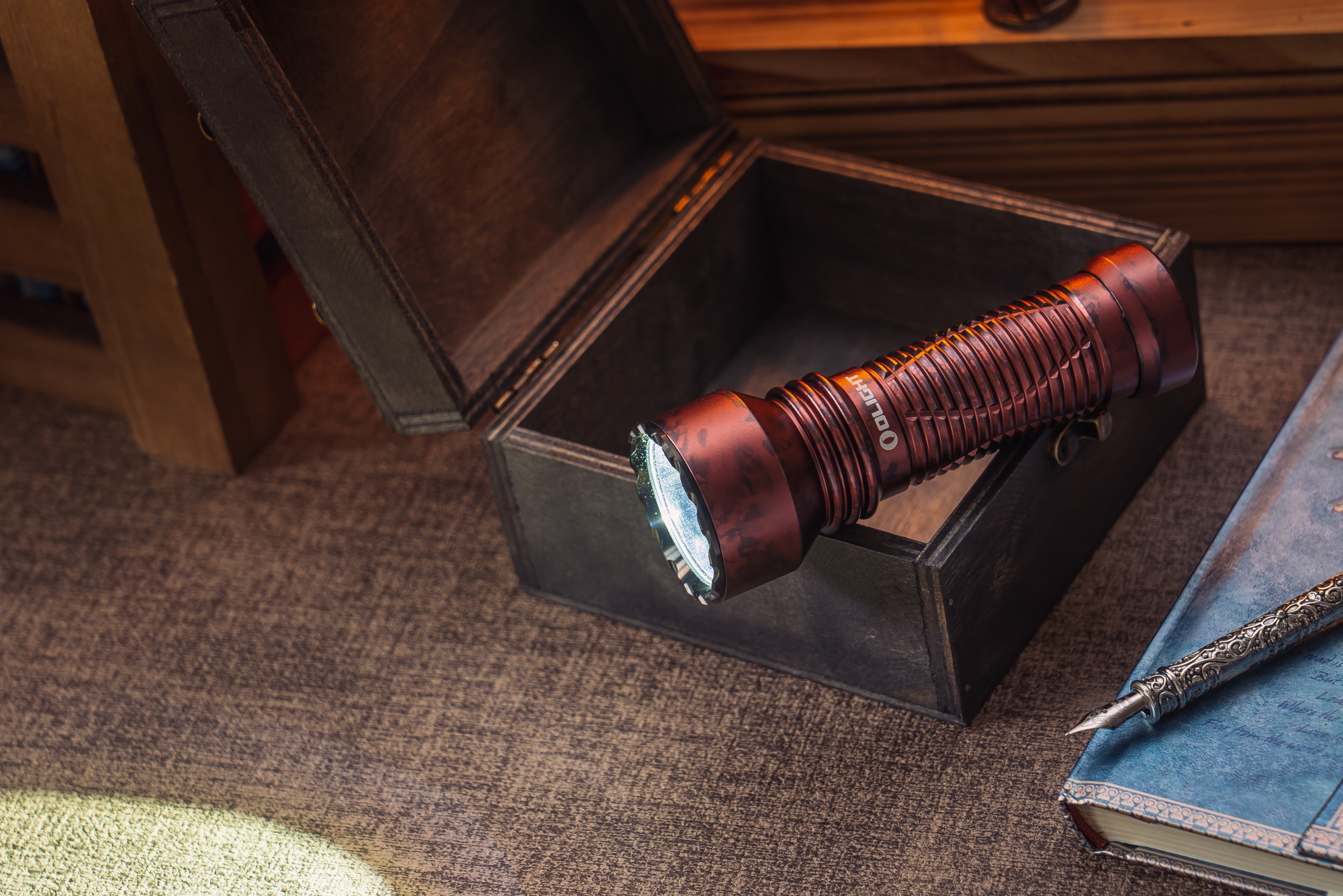 Olight Javelot Mini 1000 Lumen EDC Flashlight Long Range Compact ...